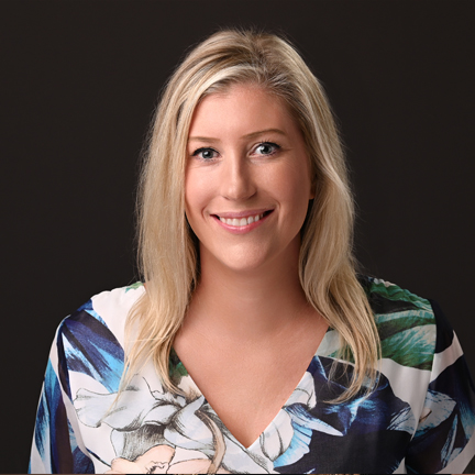 Amanda - Simple Online Ordering | Louisville Photography - Headshot and ...